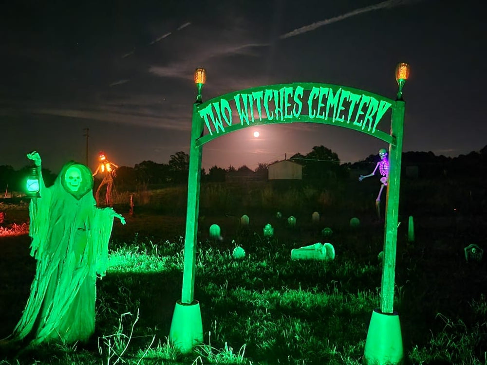 Halloween Arch Signs, Tombstones, and other Decorations – Halloweenarches