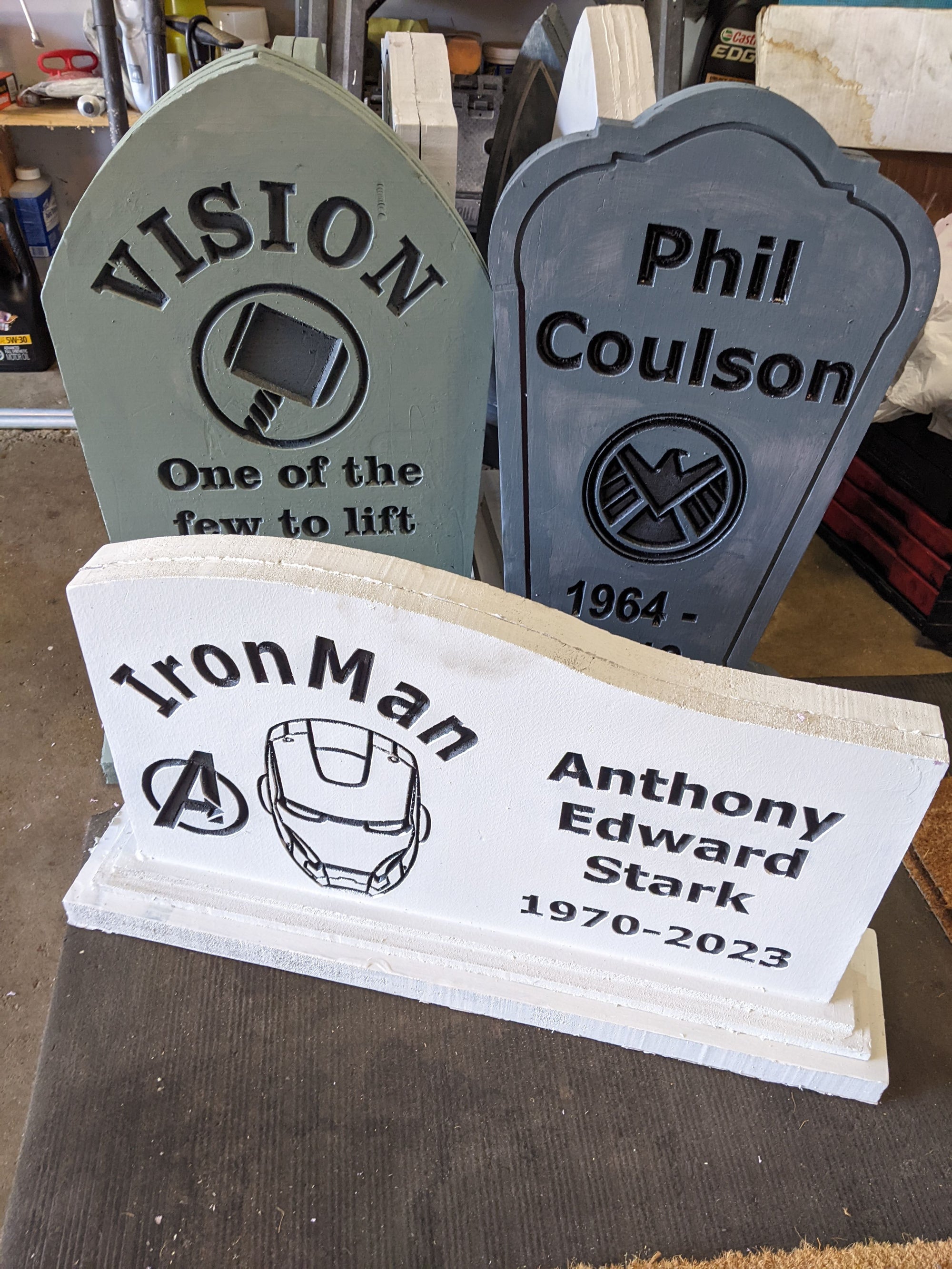 Halloween Arch Signs, Tombstones, and other Decorations – Halloweenarches